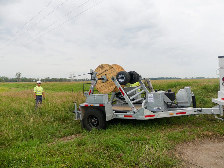 LCT-5620 - Larson Cable Trailers