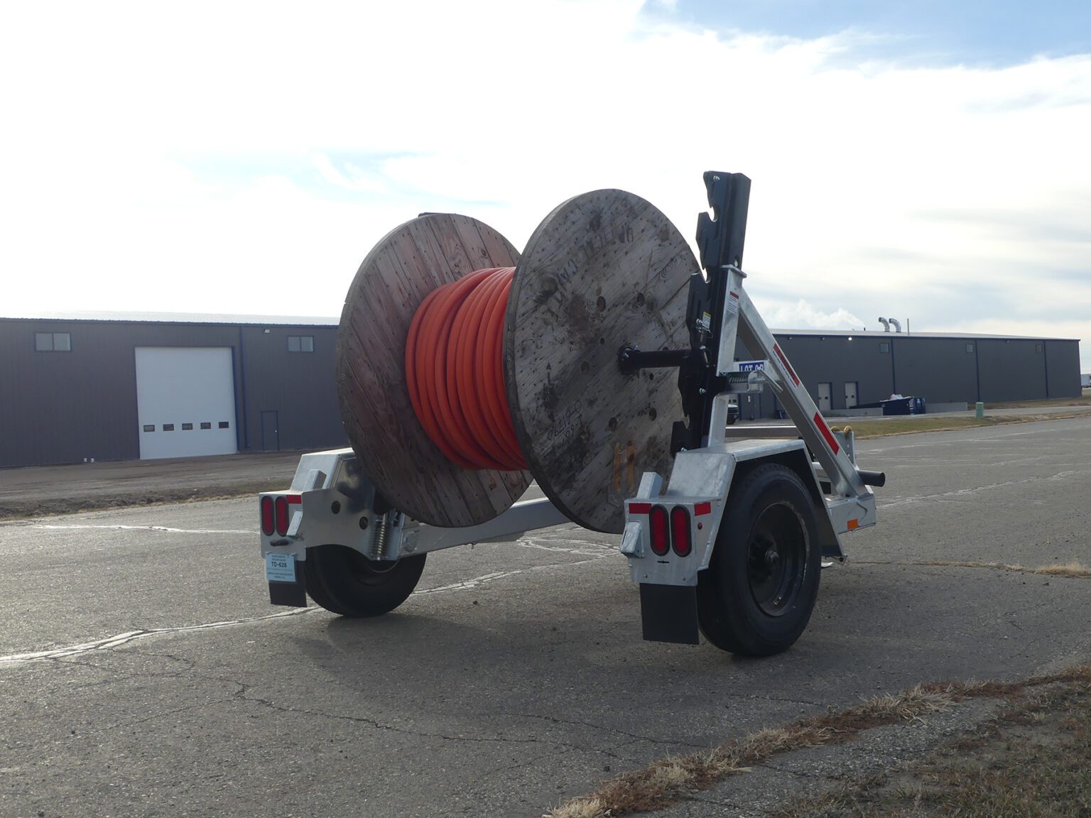 LRT-8 R - Larson Cable Trailers